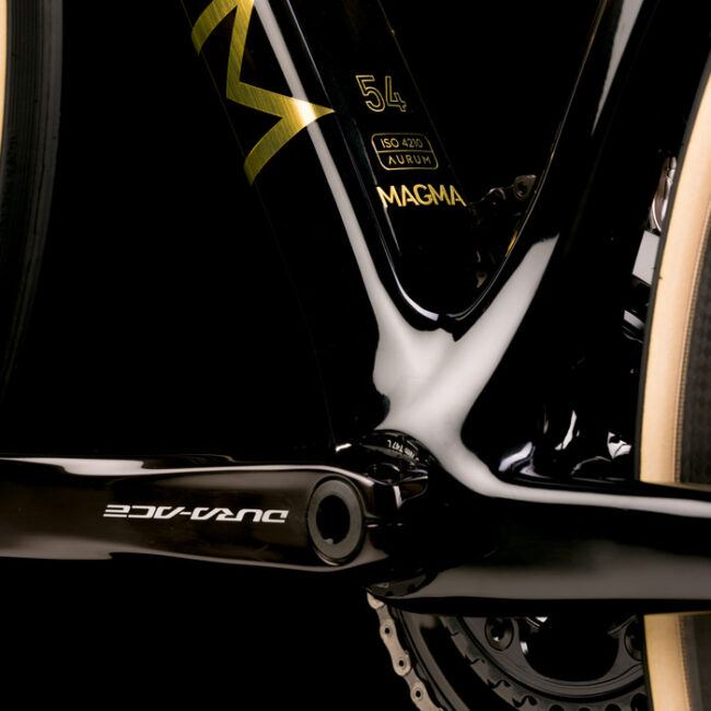 AURUM Bikes - MAGMA: Speed, Precision & Style.